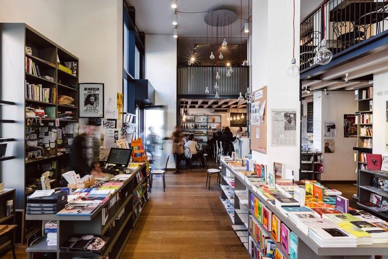 Libri a domicilio? Ecco le librerie italiane che hanno attivato il ... Libri a domicilio? Ecco le librerie italiane che hanno attivato il ...